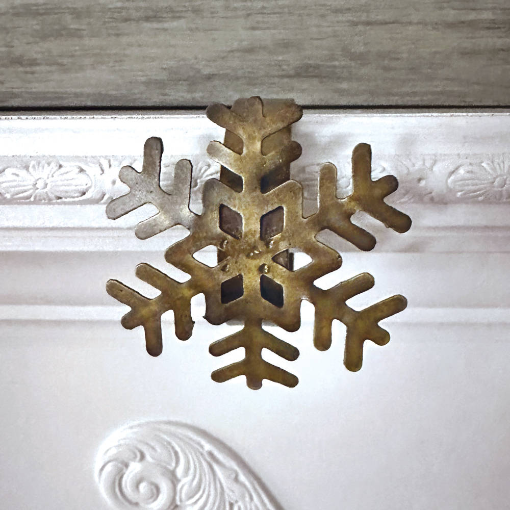 Snowflake Stocking Scroll | CTW Home Collection