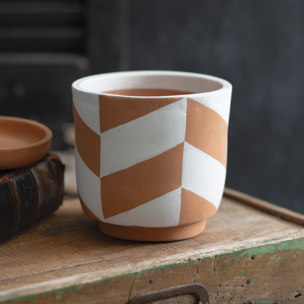 Chevron Terra Cotta Pot and Plate | CTW Home Collection