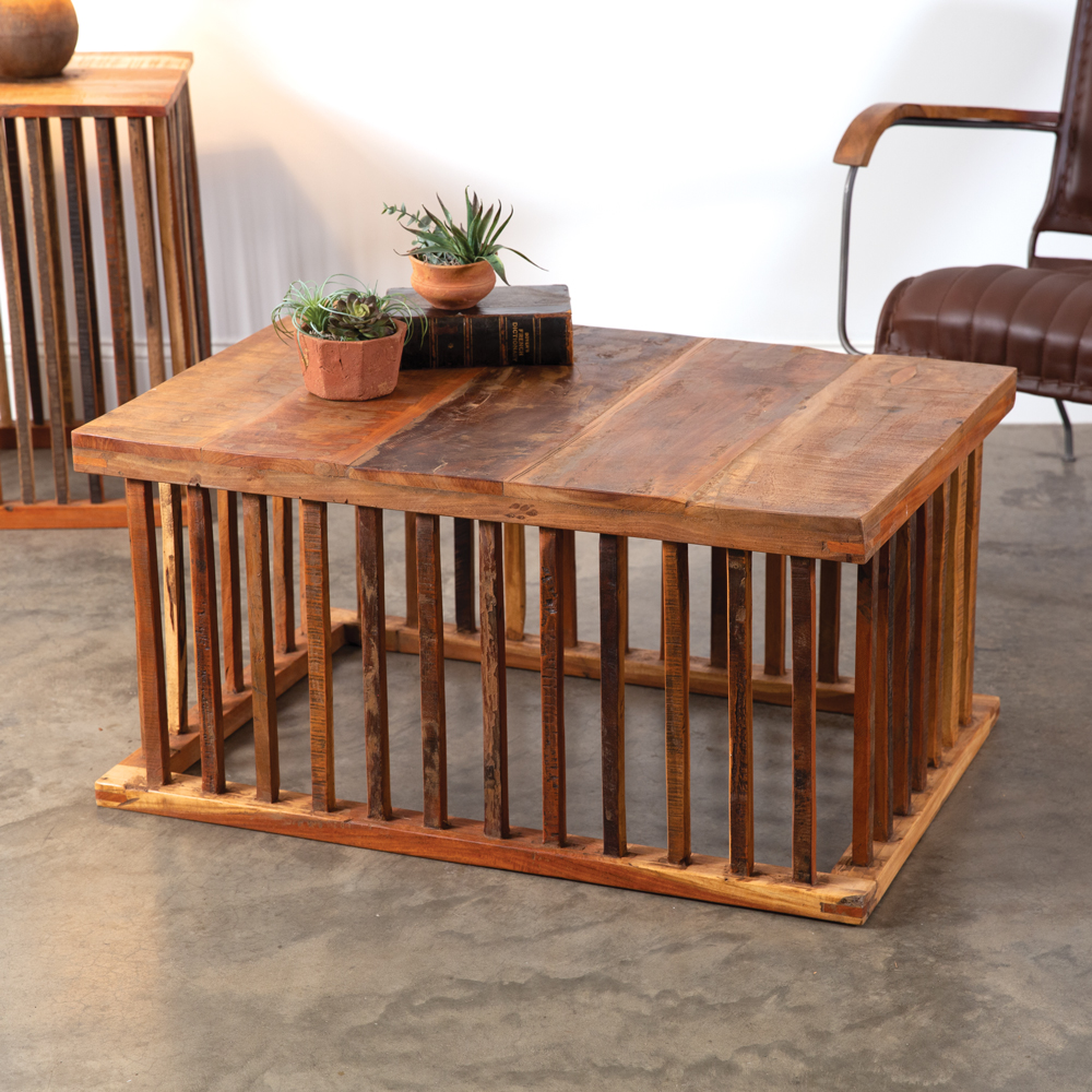 Farmhouse Chicken Coop Coffee Table | CTW Home Collection